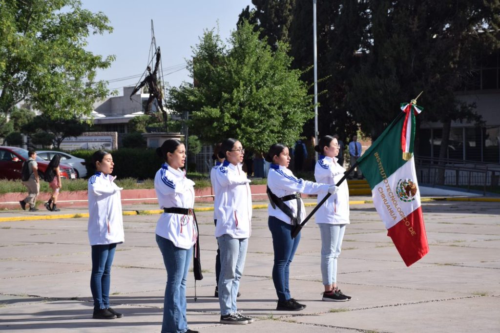 Instituto Tecnológico de Chihuahua | CEREMONIA DE HONORES A LA BANDERA ...