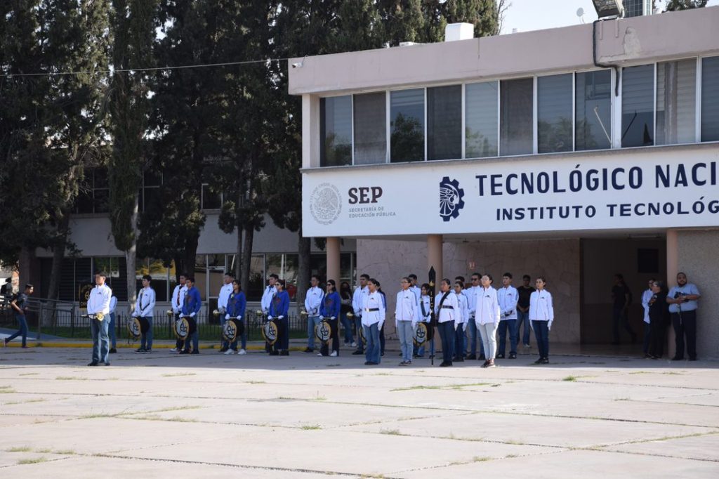 Instituto Tecnológico de Chihuahua | CEREMONIA DE HONORES A LA BANDERA ...